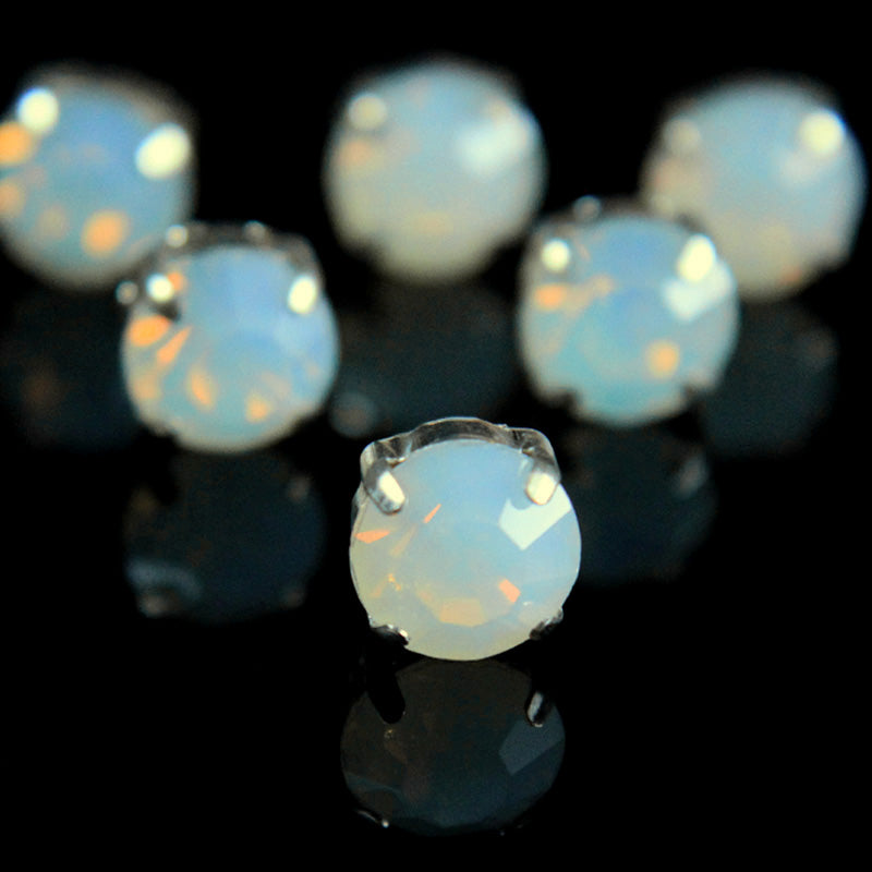 Round Shape Dual tone Acrylic Stones – embroiderymaterial.com